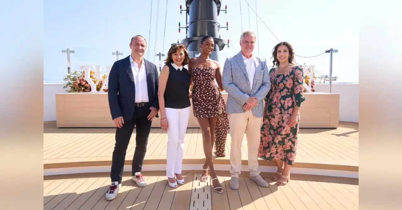 Ritz-Carlton Yacht Collection christens third ship Luminara - News