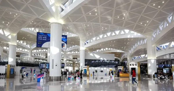 Air travel growth slows in June