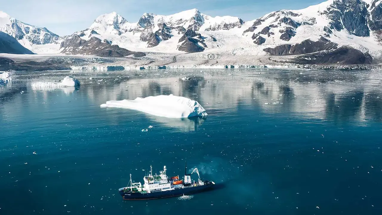 Expedition cruise line Secret Atlas unveils ‘smallest-ever’ polar tours ...